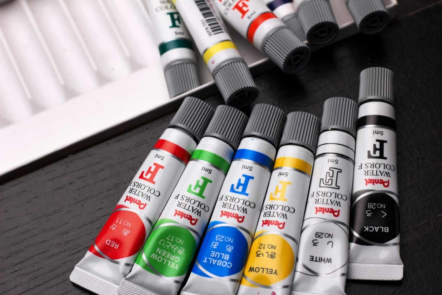 Discover the Best Methods for How to Store Watercolor Tubes