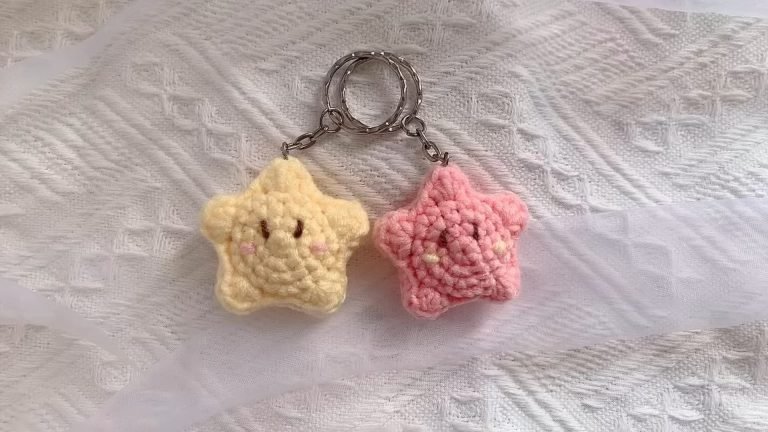 DIY Crochet Star Keychain Tutorial: Perfect for Handmade Gifts