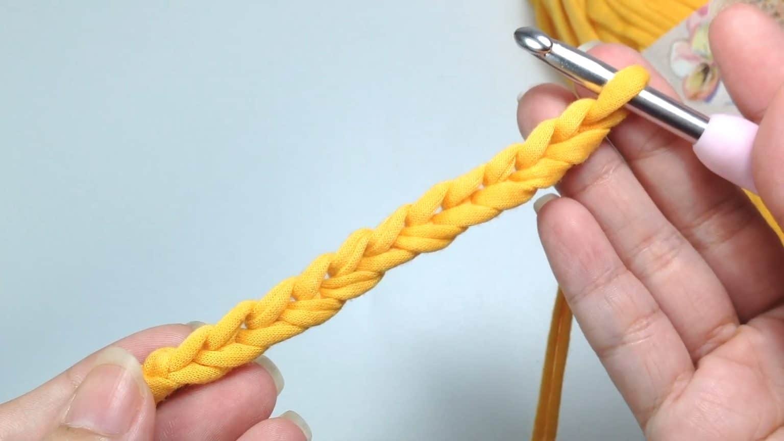 Basic Crochet Chain Stitch: Complete Beginner's Walkthrough
